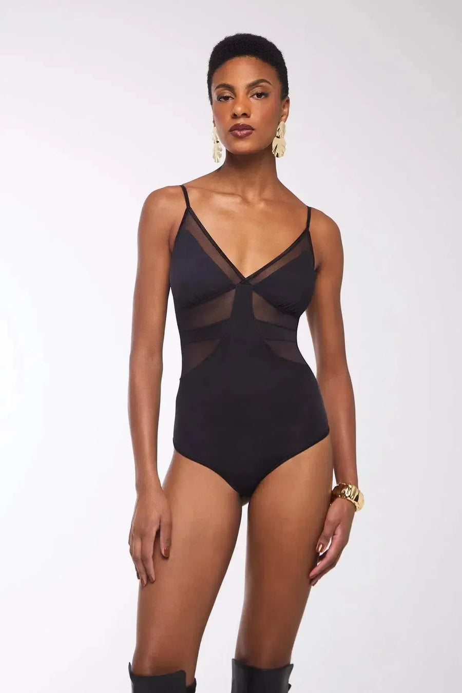 Undertop | Moda Feminina Exclusiva com Personalidade