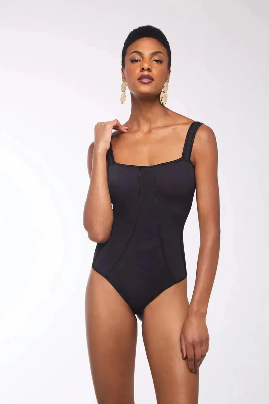 Undertop | Moda Feminina Exclusiva com Personalidade